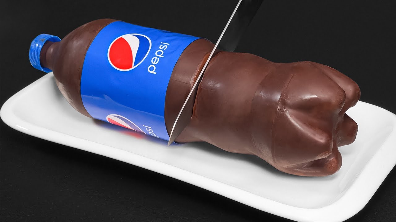 Bolo de Chocolate Pepsi que derrete na boca! Receita de 5 minutos! Você ...